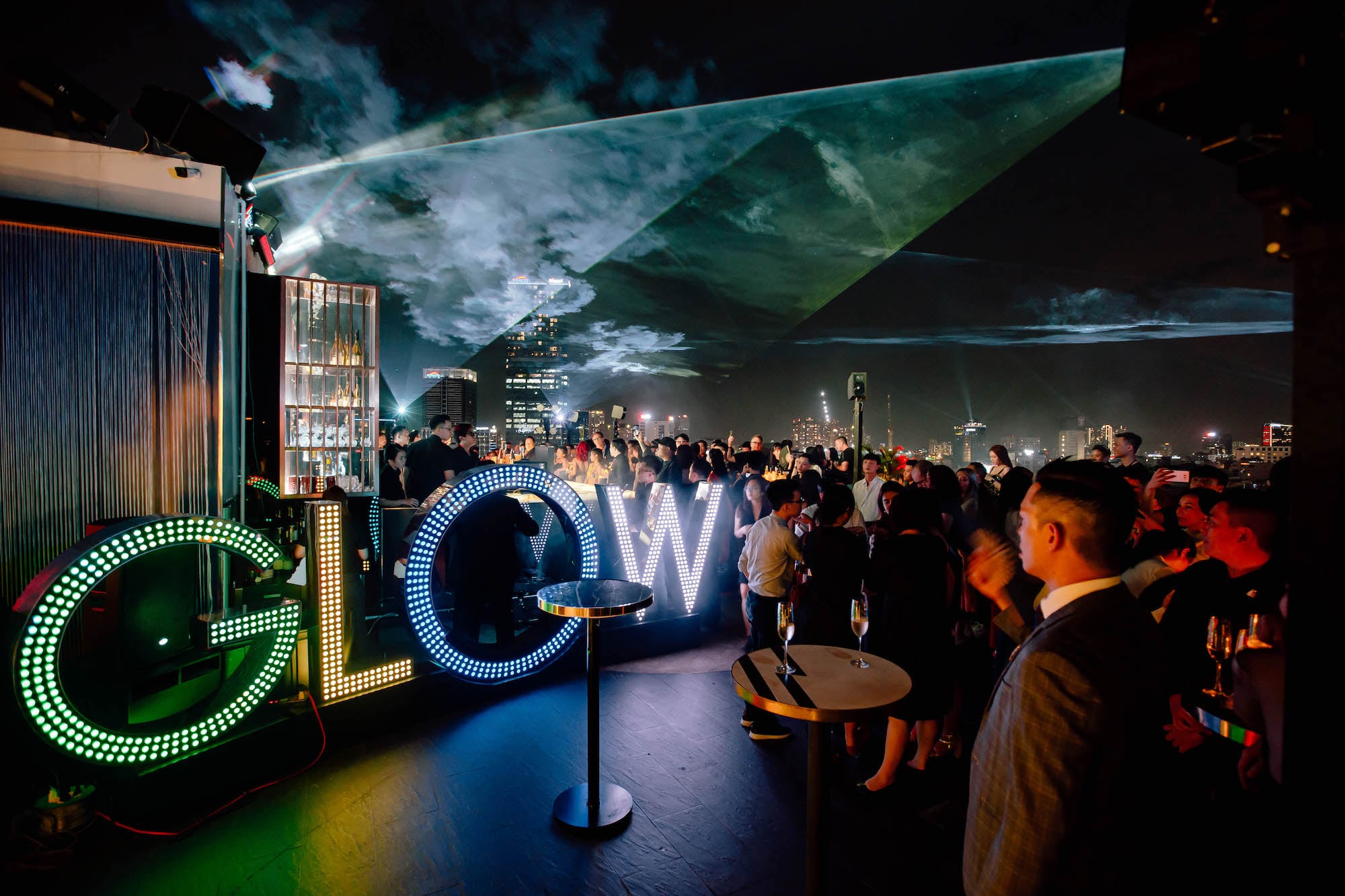 Glow Rooftop Lounge chuyển mình sau 5 năm chinh phục bầu trời nightlife ...