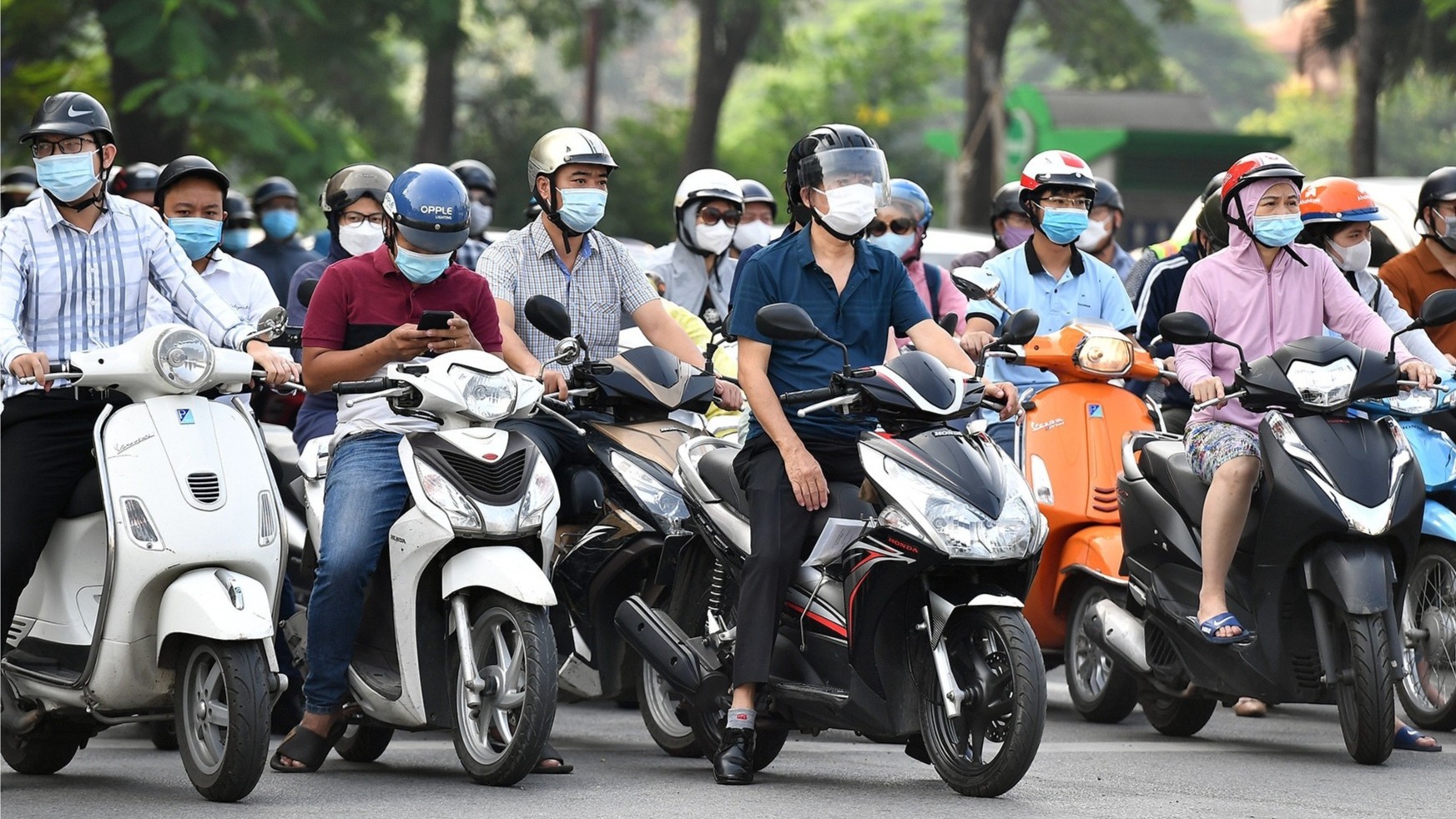 Between Clean Air And Livelihoods: Ride-Hailing Drivers Brace For Hanoi’s 2026 Gas-Bike Ban ...