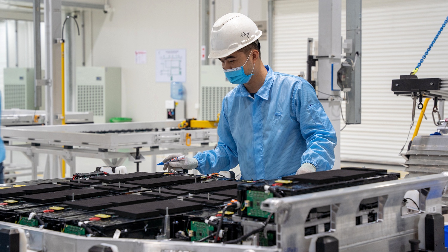 VinFast Powers Up With VinES Battery Maker Acquisition | Vietcetera