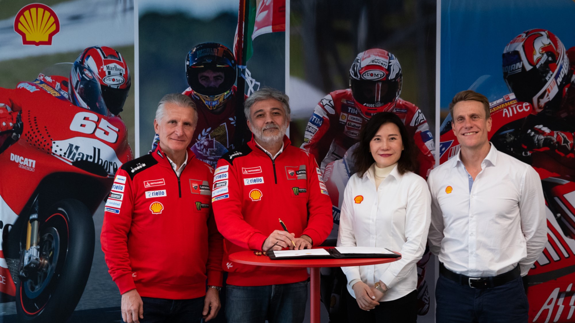 Shell và Ducati mở ra kỷ nguyên mới về nhiên liệu bền vững | Vietcetera