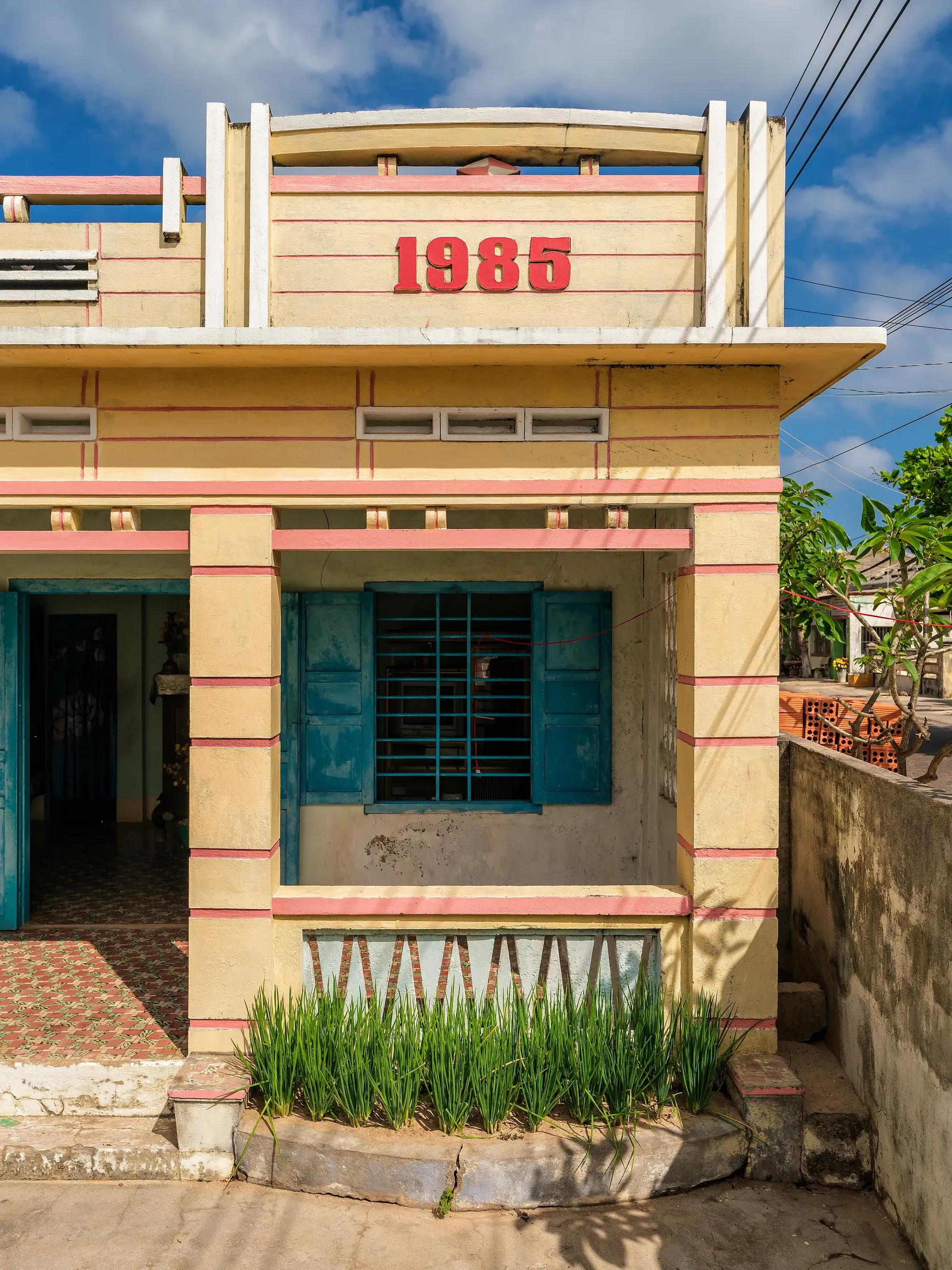 Why Do Vietnamese Homes Display The Year Of Construction | Vietcetera