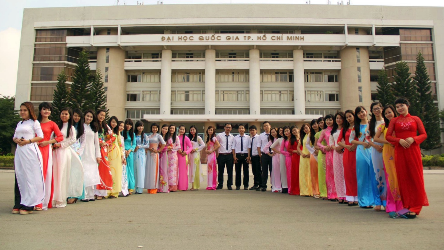 6 Vietnamese Schools Achieve Recognition In World University Rankings | Vietcetera